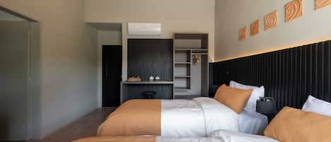 Roupa hipoalergénica, cofre no quarto