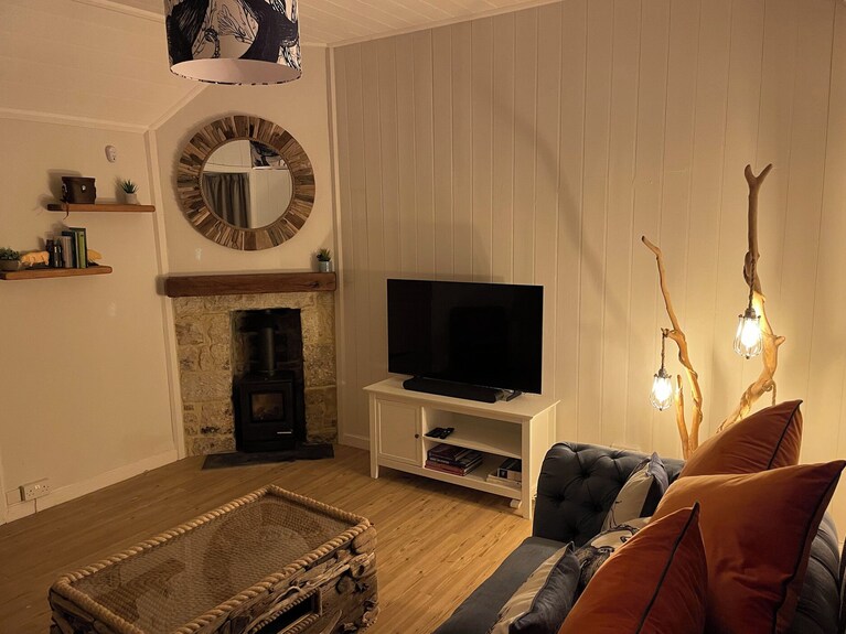 Braeburn, Pet Friendly, Character Holiday Cottage In Bamburgh - Bamburgh