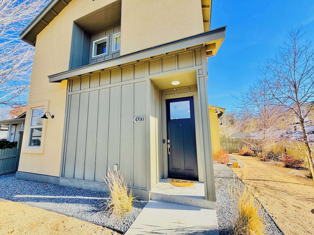 Spacious Reno House with 4 Bedrooms & Garage - Reno | Vrbo