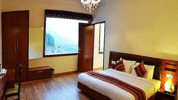 Quarto Deluxe | Cortinas/cortinados opacos, Wi-fi grátis