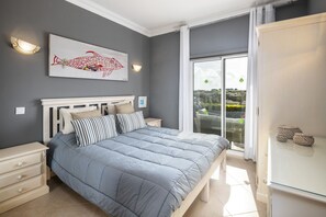 Apartamento, 2 quartos, acesso à piscina | 2 quartos, roupa de cama fornecida