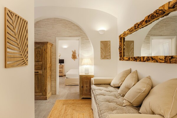 Vatican White Dream - Rome