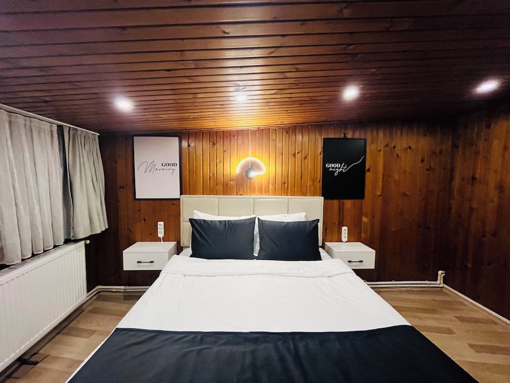 One-Bedroom Deluxe Apartment in Taksim - No: 13 - Istanbul | Vrbo