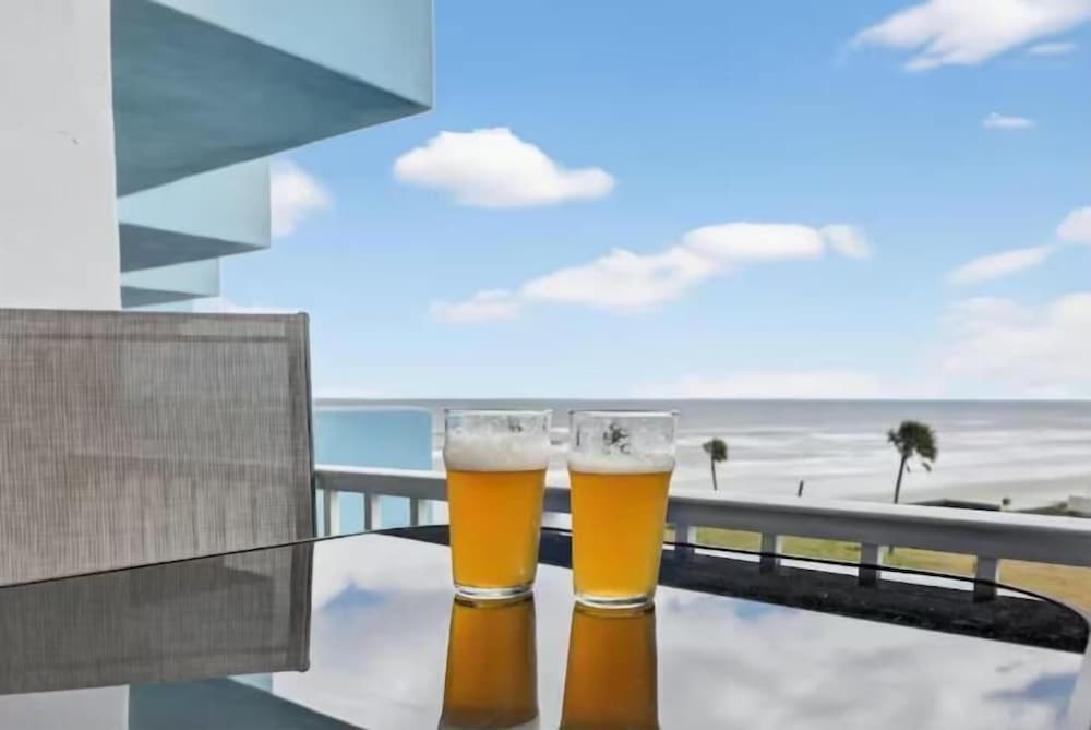 Fountain Beach Resort - Daytona Beach, FL