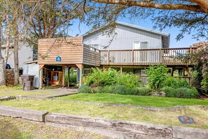 Dog friendly oceanview home one block to beach Reviews, Deals & Photos ...