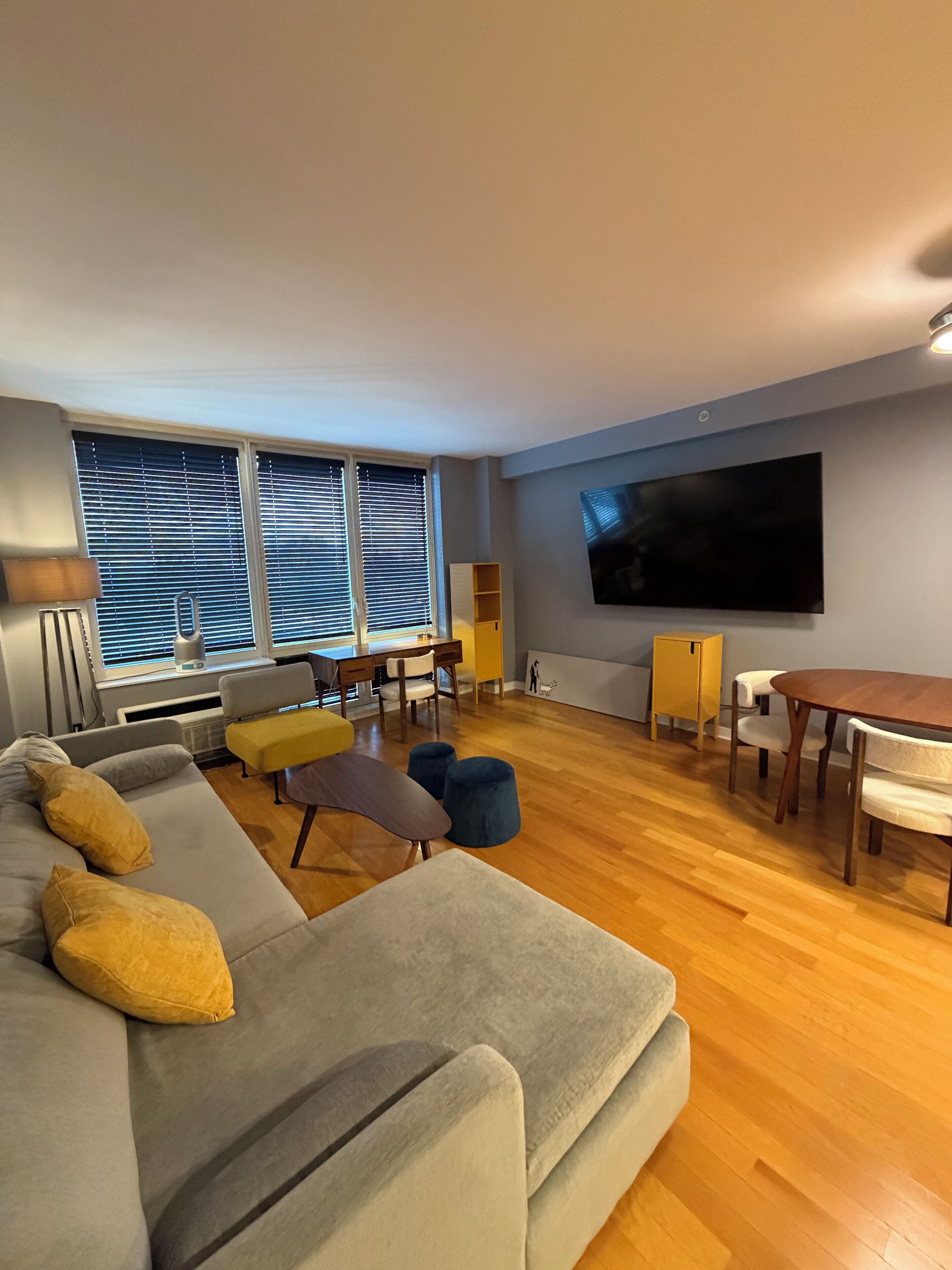 Safe Clean Stylish Furnished Apartment With Easy New York City And K-town Access - Edgewater, NJ
