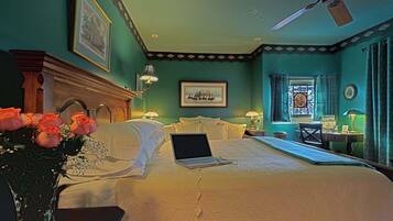 Quarto solteiro | Wi-Fi de cortesia