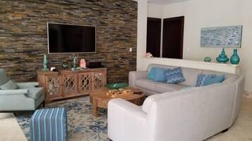 Villa, vista para o jardim | Comodidade do quarto