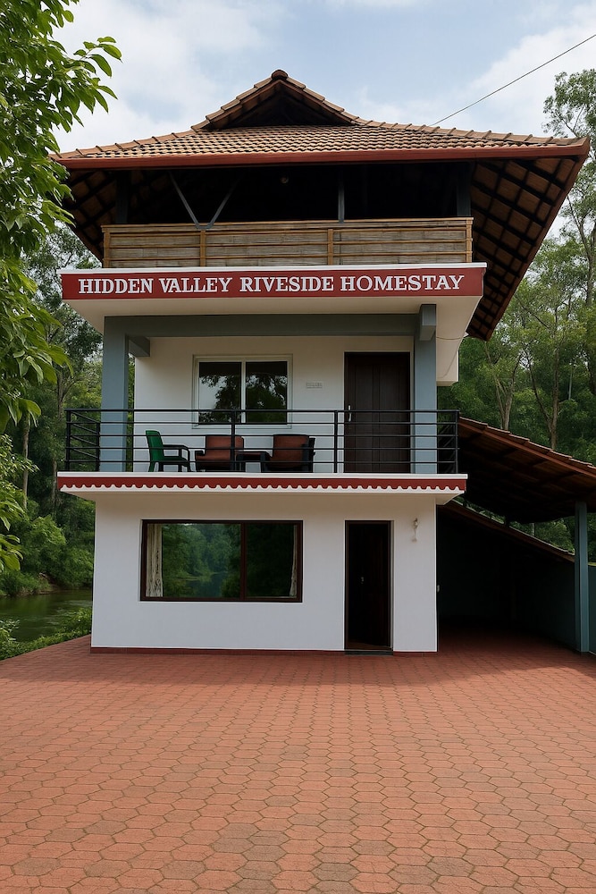 Hidden Valley Riverside Homestay - Kodagu