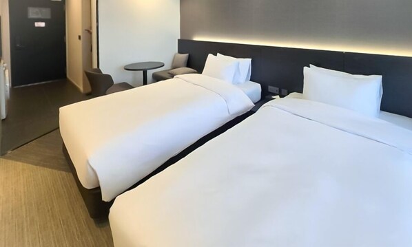 Quarto duplo standard | Individualmente decorados, individualmente mobiliados, Wi-Fi de cortesia