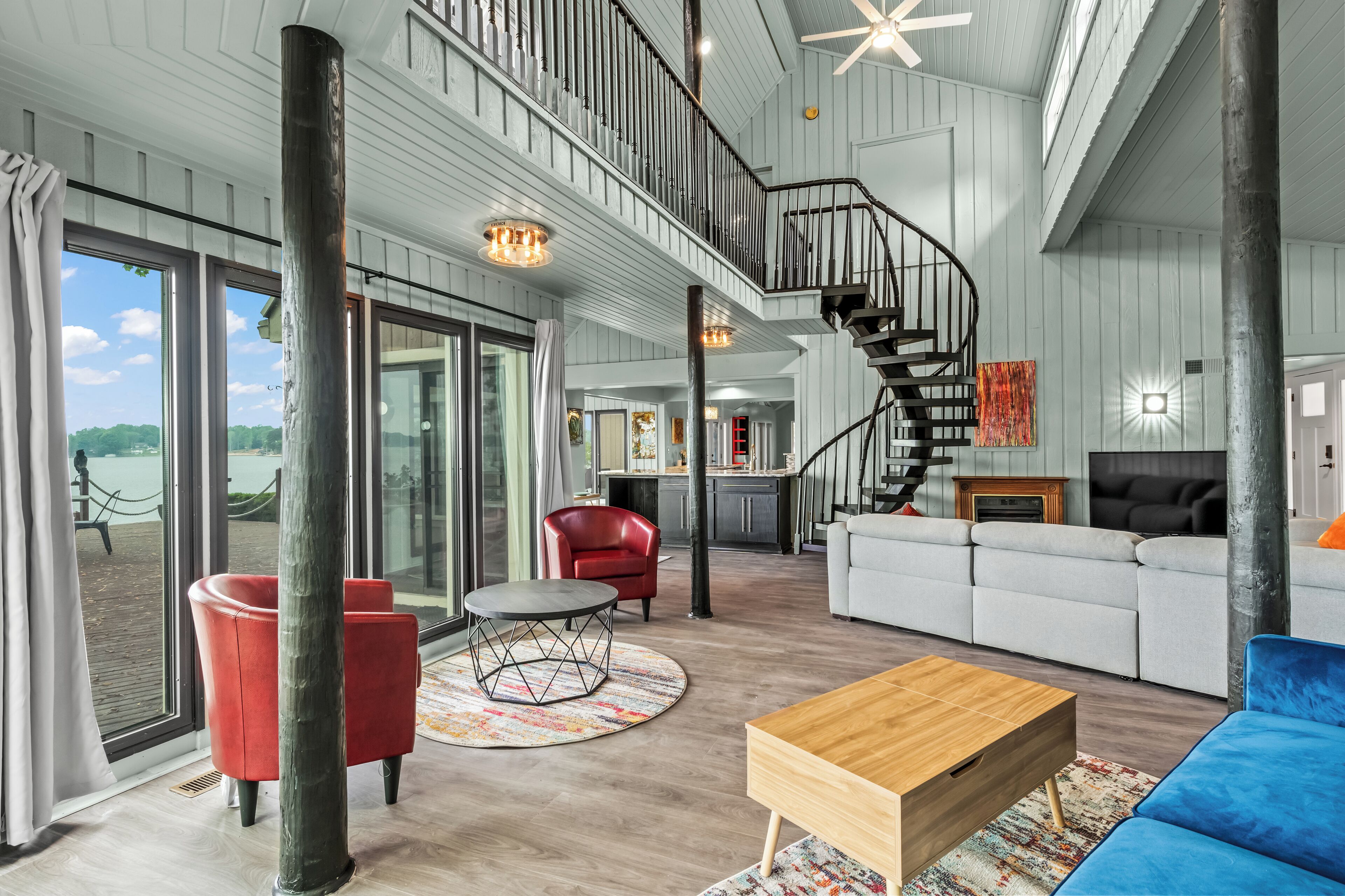 Waterfront Stay W/ Canoes, Deck, Game Room & Lake Views Near Mooresville - Denver, NC