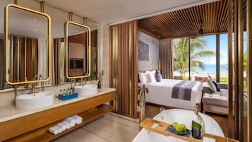 Cofre no quarto, secretária