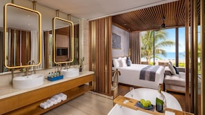 Cofres nos quartos, escrivaninha, espaço de trabalho para notebook