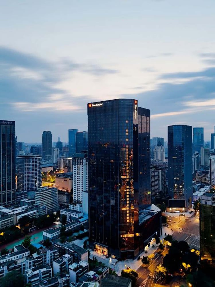 Yashan Tianlai S High-rise Hotel - Chengdu