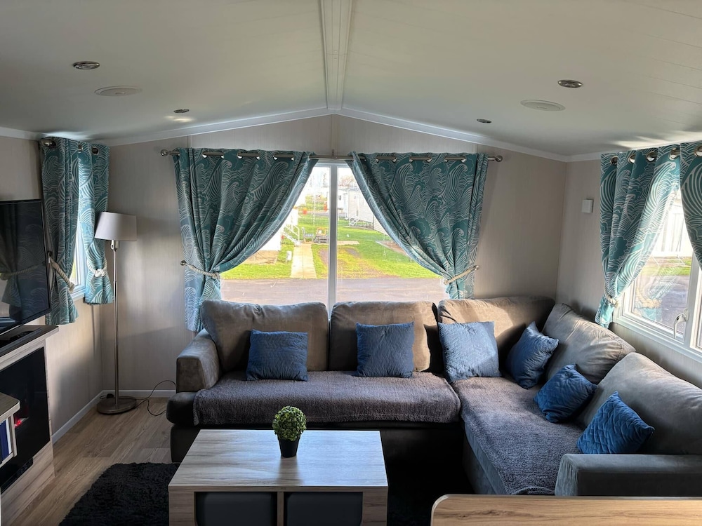 Cozy 3 Bedroom Mobile Home In Longniddry, Perfect For Families - ファイフ