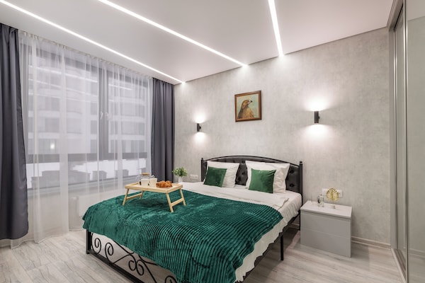 Stylish Apartment With A Terrace - Minsk