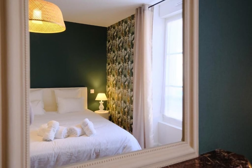 Logis Des Coevrons - Évron