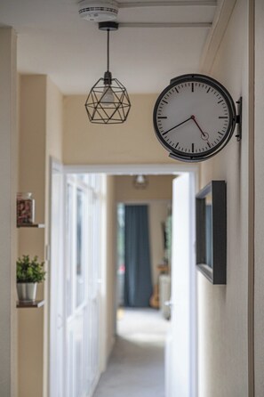 Luke Stays - Cheveley Park Reviews, Deals & Photos 2026 - Expedia