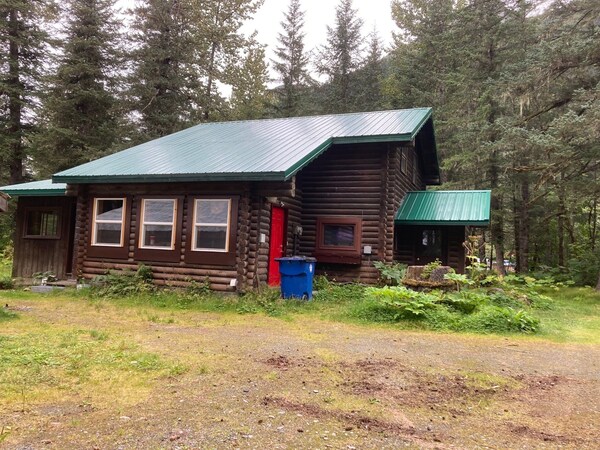 Valdez Lodge - Alaska