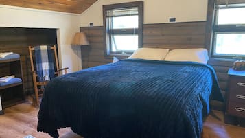 Quarto Duplo Deluxe, vista para o jardim | Lençóis de algodão egípcio, roupa de alta qualidade