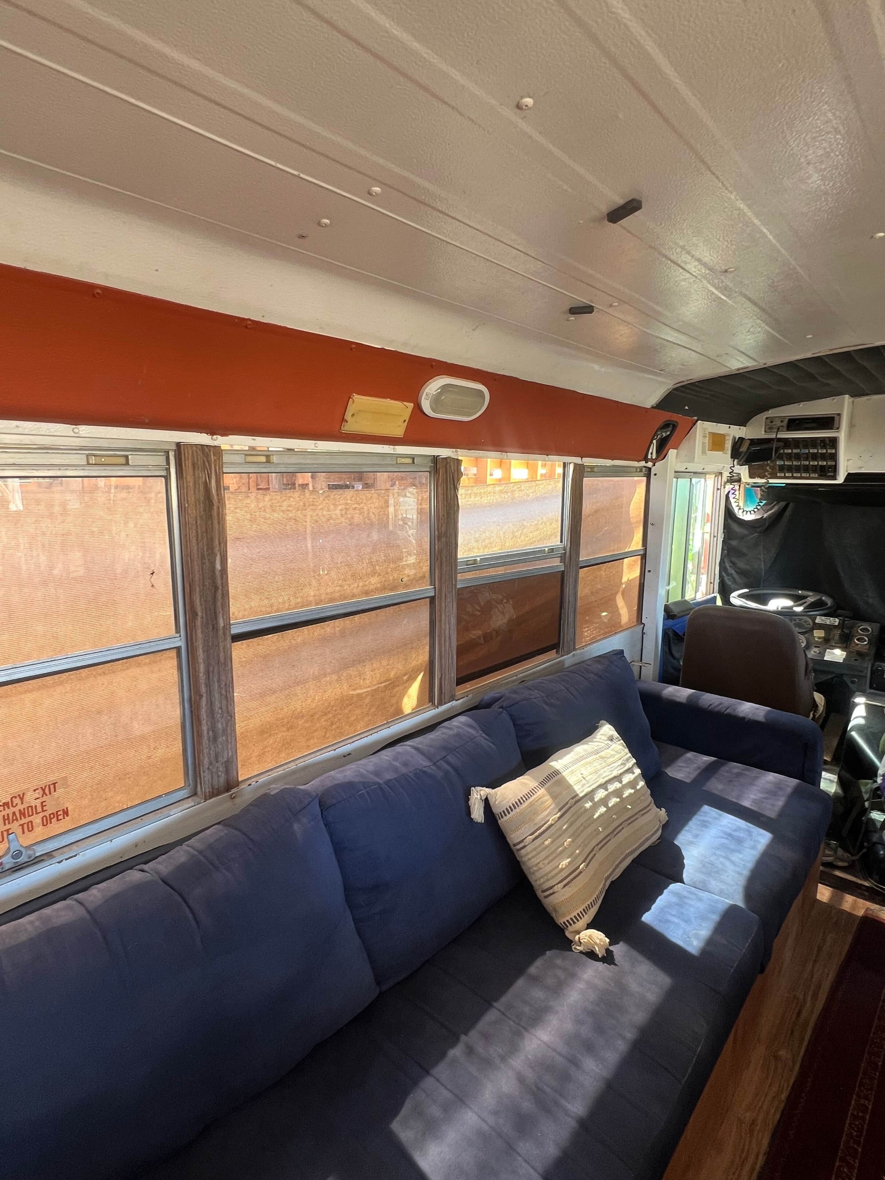 The Baja Station - Beachfront Schoolbus - Baja California Sur