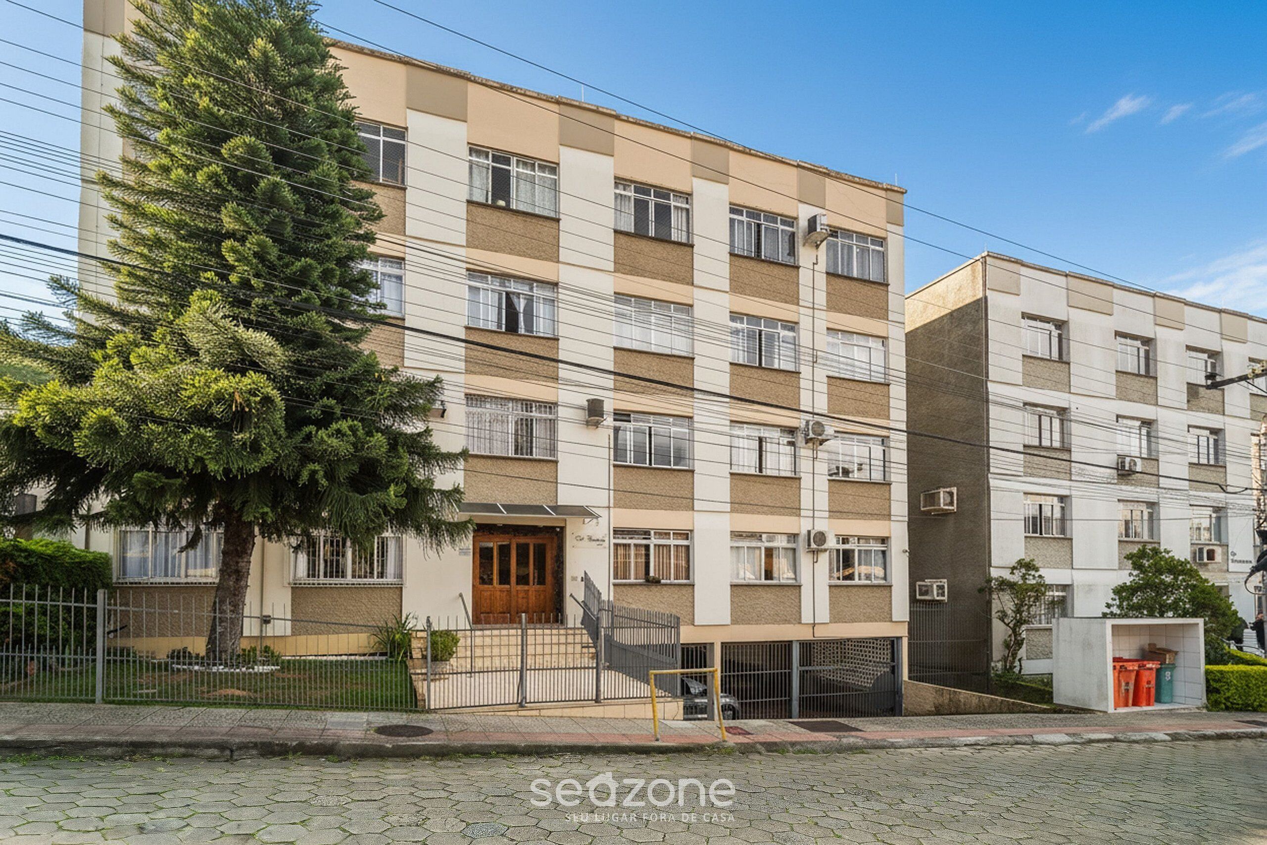 Apartamento básico | Fachada