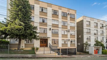 Apartamento básico | Fachada