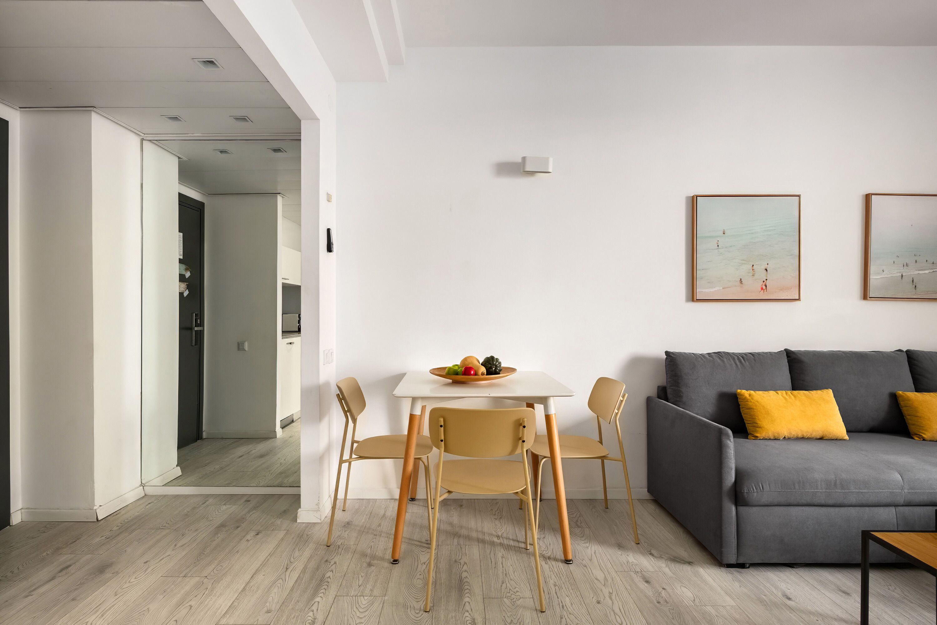 Apartamento, vista parcial para o mar | Interior