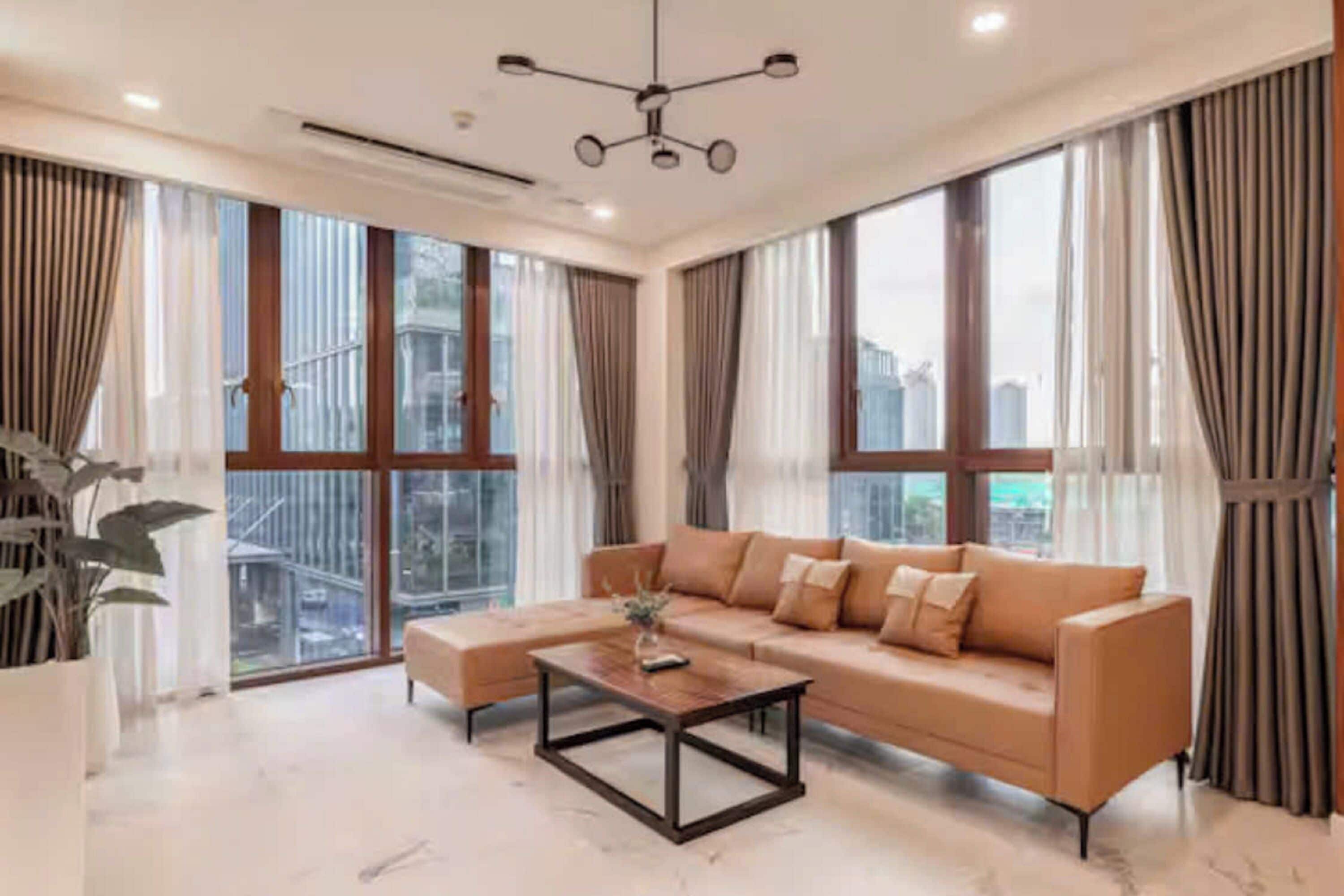 Suite Familiar, 3 quartos, acesso ao Club Lounge, Vista para a cidade | Lençóis de algodão egípcio, roupa de alta qualidade, edredões de penas 