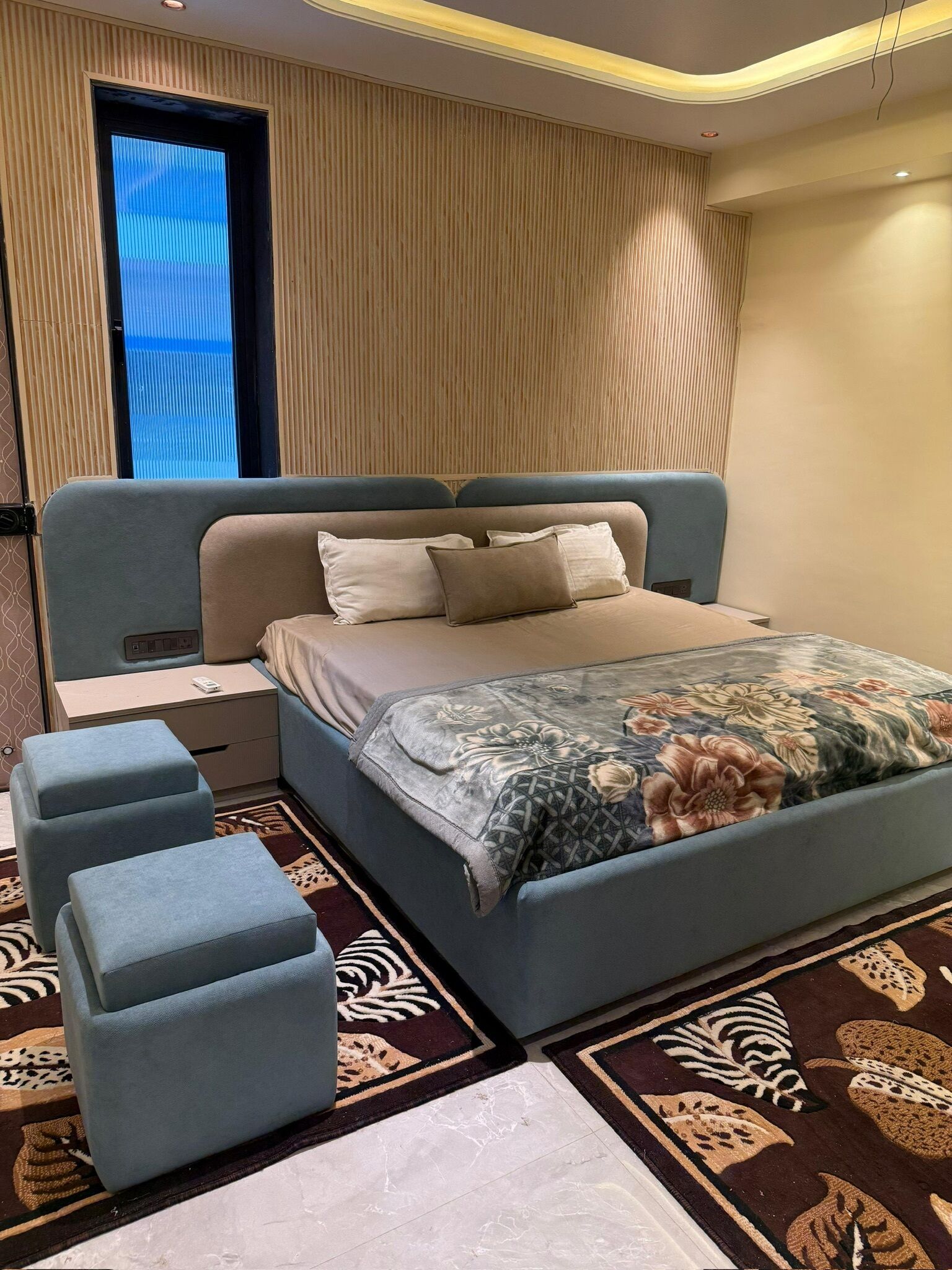 Suíte estúdio superluxo | Escrivaninha, espaço de trabalho para notebook, Wi-Fi de cortesia