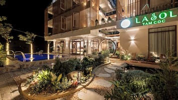 Fachada da propriedade