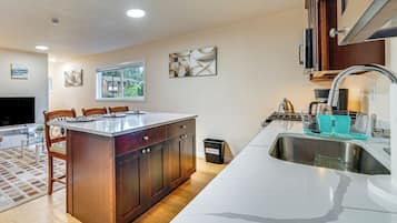 Casa (2 Bedrooms) | Interior