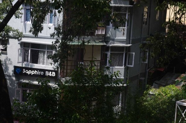 Fachada da propriedade