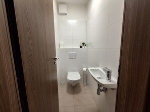 Apartamento Comfort, varanda, Vista para a cidade | Casa de banho