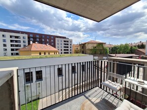 Apartamento Comfort, varanda, Vista para a cidade | Terraço/pátio interior