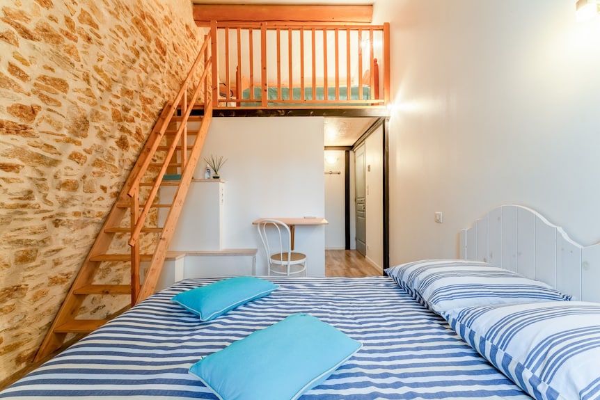 Chambre Dhôtes « Chambre Bleuet » Avec Piscine Partagée, Wi-fi Et Climatisation - Orange