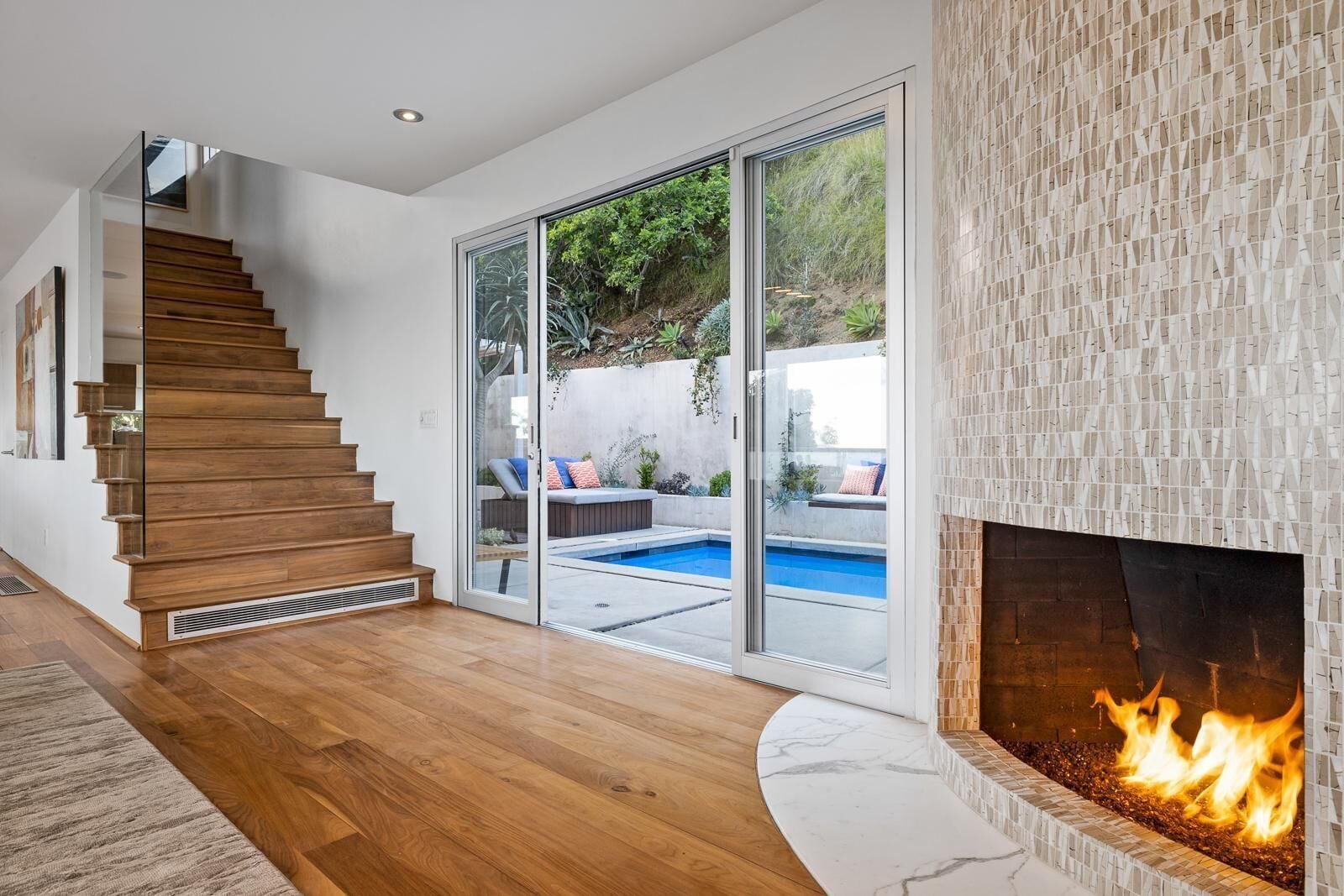 Villa de Luxo, várias camas, acesso à piscina, Vista para a cidade (Belle Horizon) | Piscina | Piscina exterior 