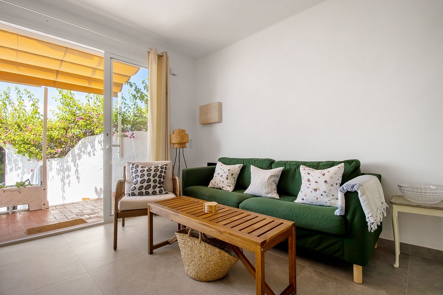 Cozy 2br Flat With Garden/pool In Nerjathe Best Climate In Europe ! - Frigiliana