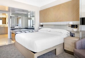 Hilton Club Elara Las Vegas Strip 2 Bedroom 2 King Suite w/ Sofabed ...