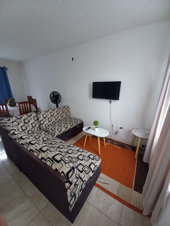 Quiet House In Gated Community With A/c And Pool - Costa Dorada