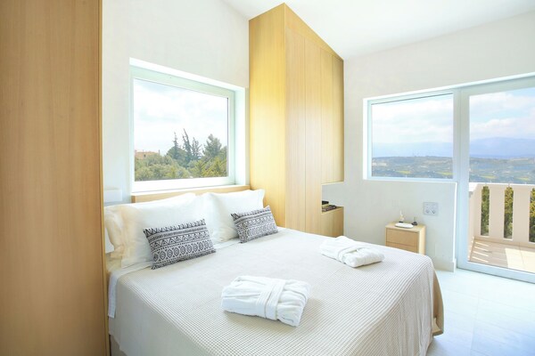 The Mansion Exclusive Villa - Iraklion