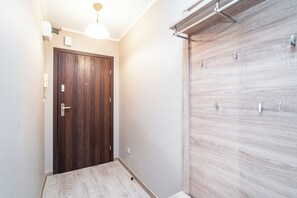 Apartamento | Área de estar | TV de tela plana 37 polegadas com canais a cabo