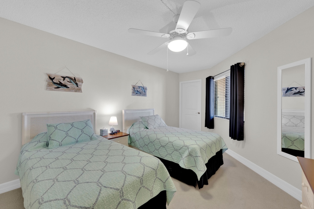 2B/2B Fairview Isles 113 Condo, Walk to Beach, Heated Pool! - Latest ...