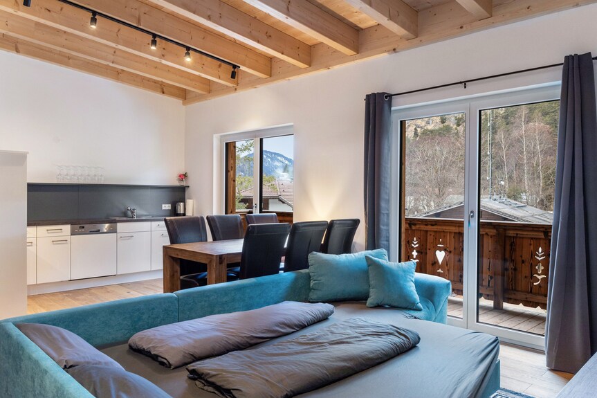 Apartment 'Lorenz' With Mountain View, Balcony And Wi-fi - Mittenwald