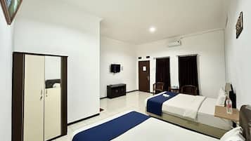 Quarto Triplo Familiar | Secretária, Wi-fi grátis