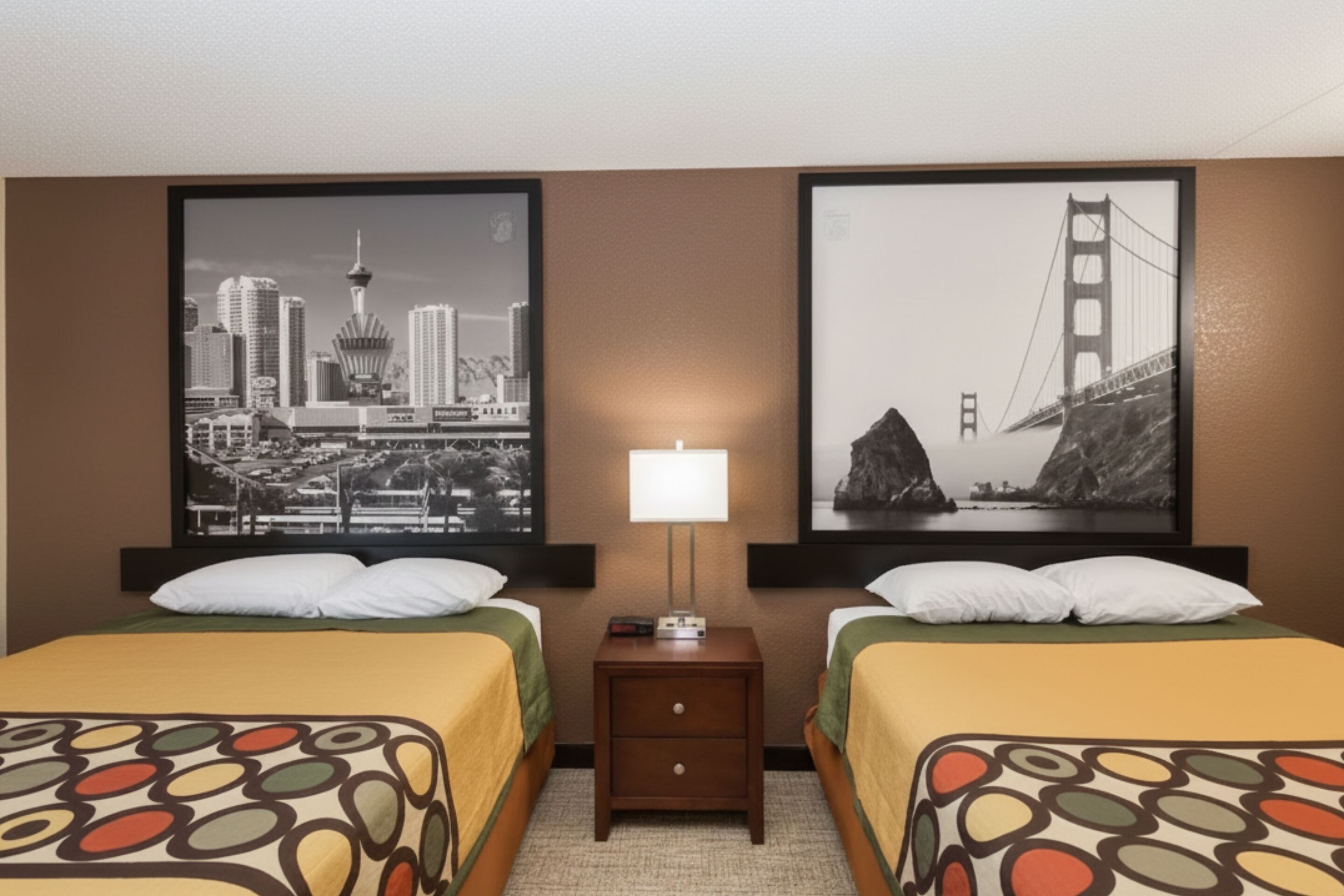 Coratel Inn And Suites By Jasper Wichita North -Comfort 2 Queen Bed Ns - Andover