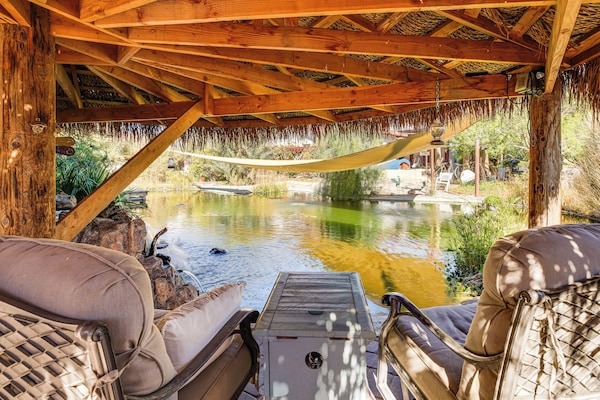 3 Mi To Dtwn Pahrump: Romantic Desert Oasis - Nevada