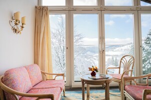 Cofre no quarto, secretária, Wi-fi grátis 