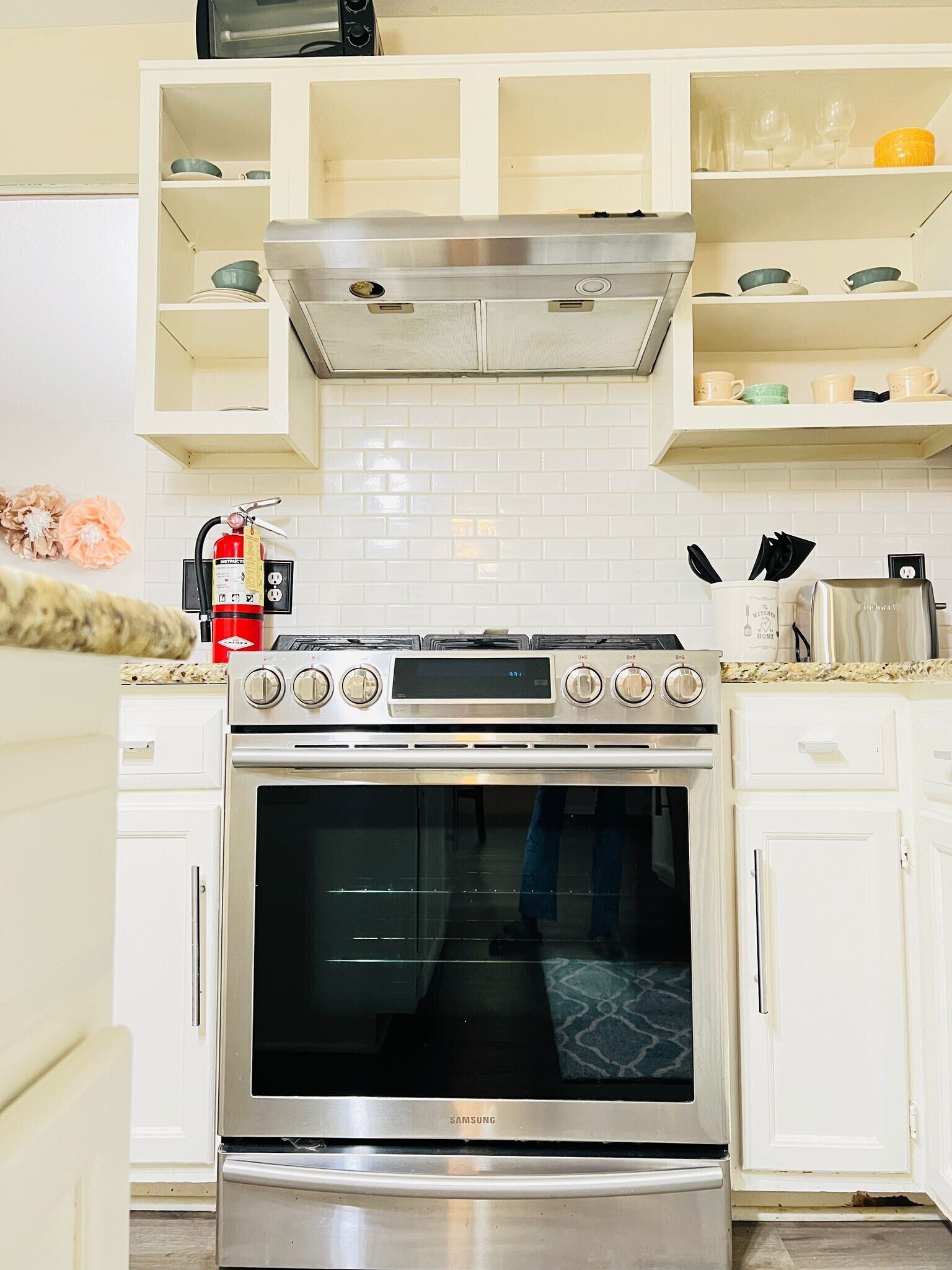 Casa Familiar, vista para o jardim | Cozinha privada | Um frigorífico/congelador grande, um micro-ondas, um forno 