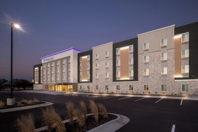 Everhome Suites Wichita Northeast